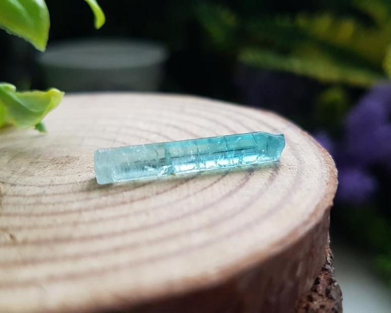 Turmalina Azul - Bruta - Turmalina Azul Especial na Matriz 80g