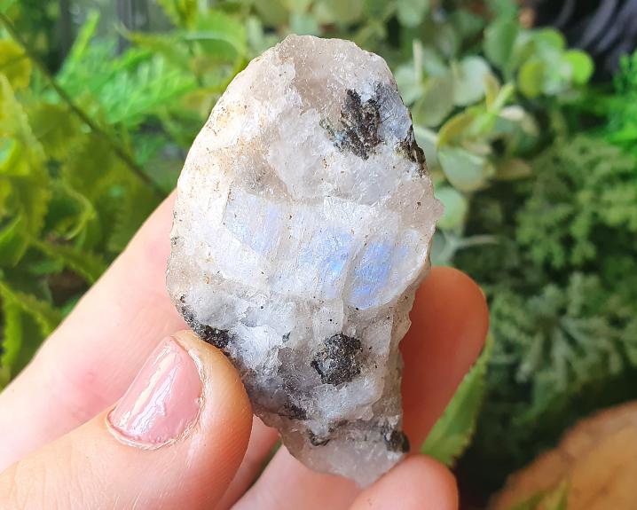 Significado da Pedra da Lua - Saiba Tudo Sobre Esta Pedra Mística