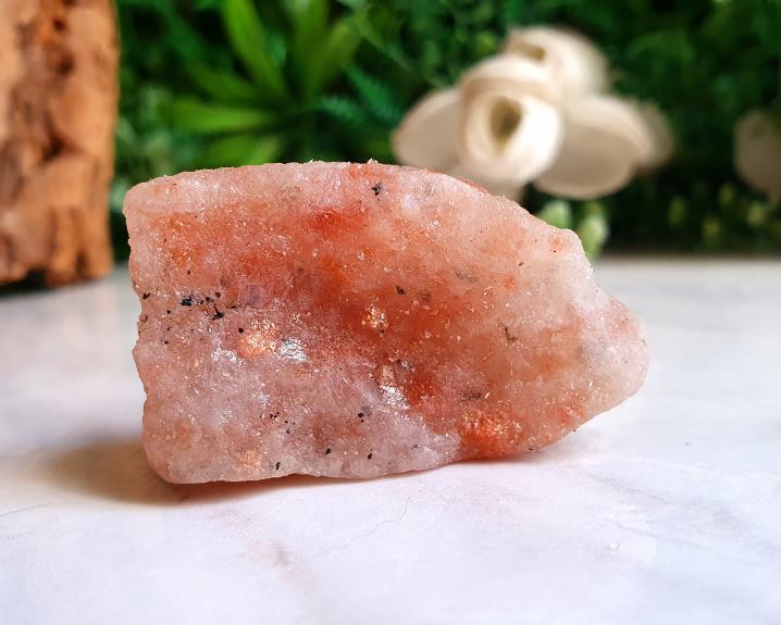 Significado da Pedra do Sol - Tudo Sobre suas Energias e Usos