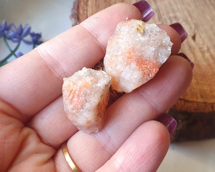 Significado da Pedra do Sol - Tudo Sobre suas Energias e Usos