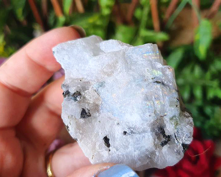 Significado da Pedra da Lua - Saiba Tudo Sobre Esta Pedra Mística