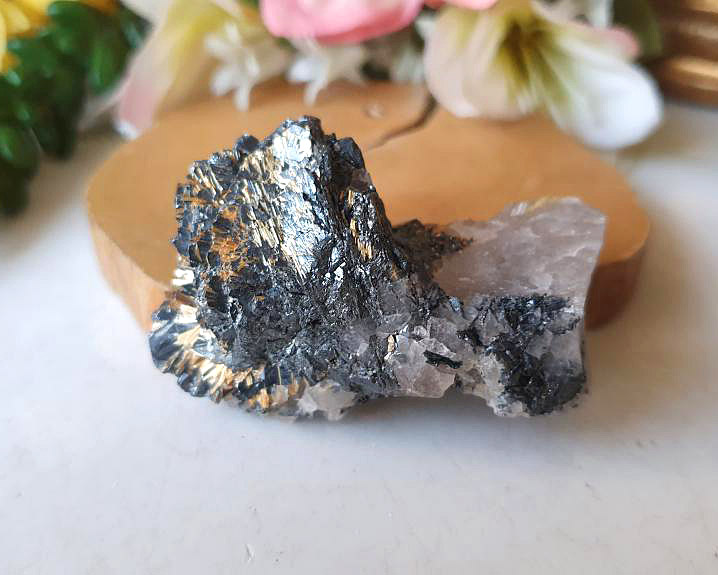 Rutilo - Bruta - Estrela de Rutilo na Hematita 19g